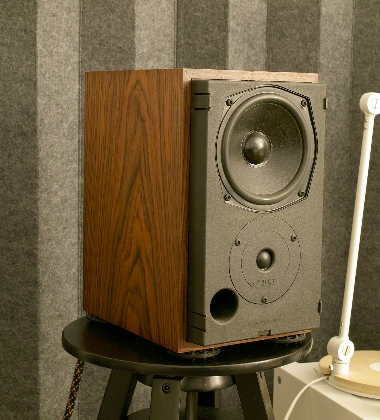 Kolumny Mission 780 SE - dobór głośnika niskotonowego.