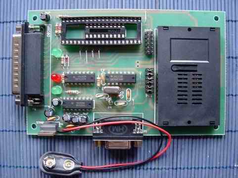 Jak zasilać i podłączyć programator Phoenix? Kable, napięcie ...