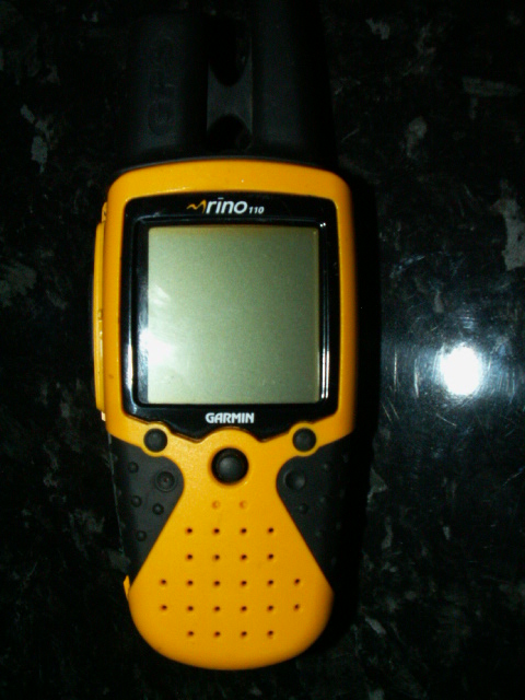 Garmin Rino 110 - Identyfikacja brakujących elementów na płytce nawigacji