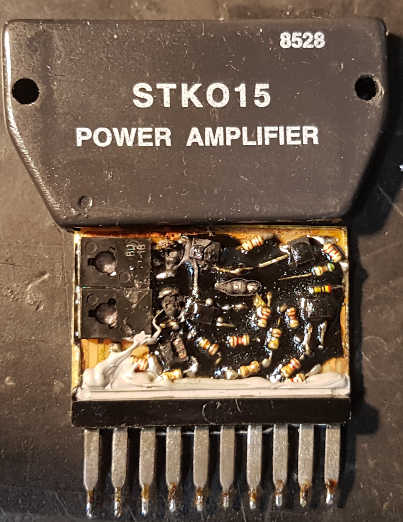 ELIZABETH i końcówka mocy STK015. - elektroda.pl