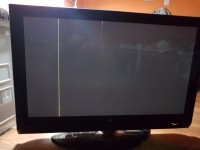 [Rozwiązano] LG 42PG6000-ZA: Pojawienie się dwóch cienkich pasków na ekranie