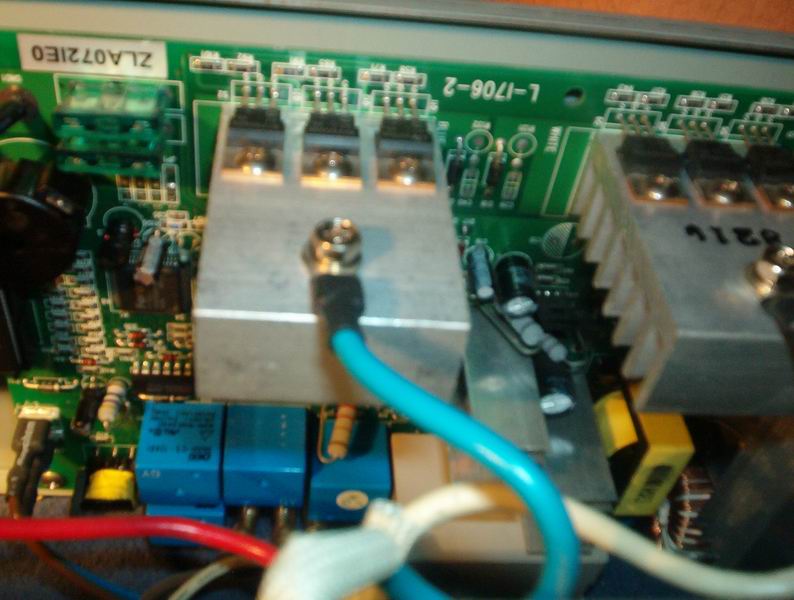 Naprawa UPS POWERPAL 1000 - schematy i wskazówki dotyczące działania